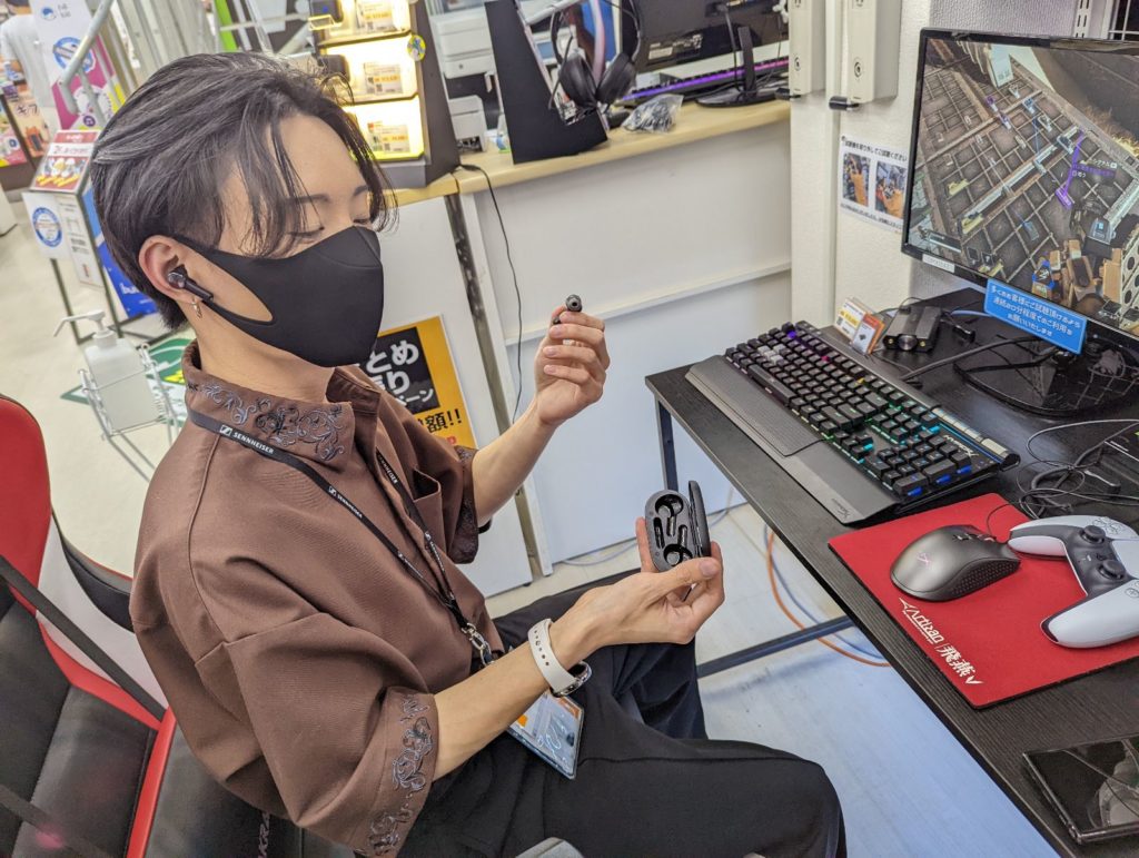遅延はどうなの？ゲーミングワイヤレスイヤホン3機種徹底比較・Kingston・EPOS・JBL【#eイヤ大阪日本橋本店】 - イヤホン・ヘッドホン専門店eイヤホンのブログ