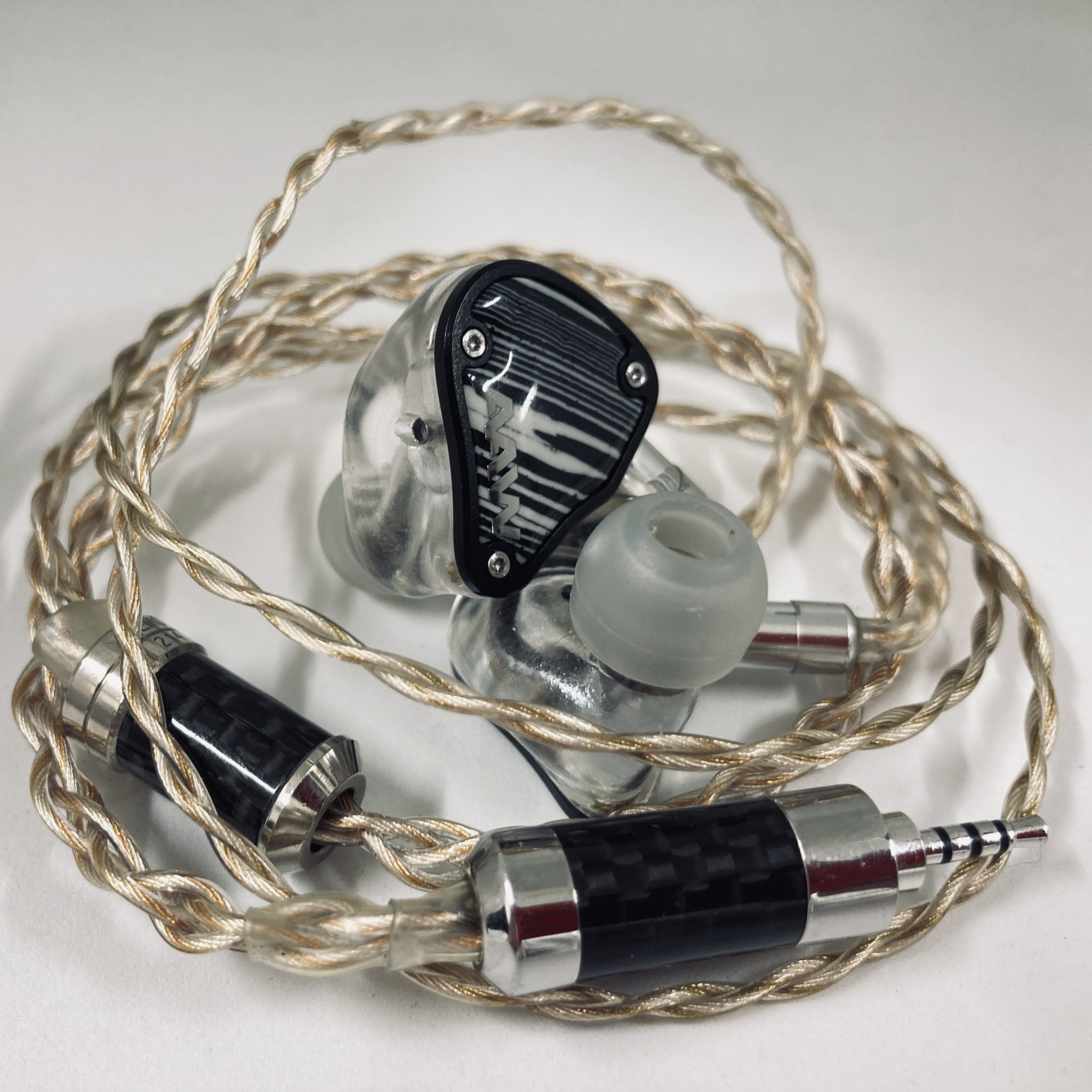 【秋葉原店舗通信#12】母の日にプレゼントしたらウケるアイテム紹介！ - イヤホン・ヘッドホン専門店eイヤホンのブログ